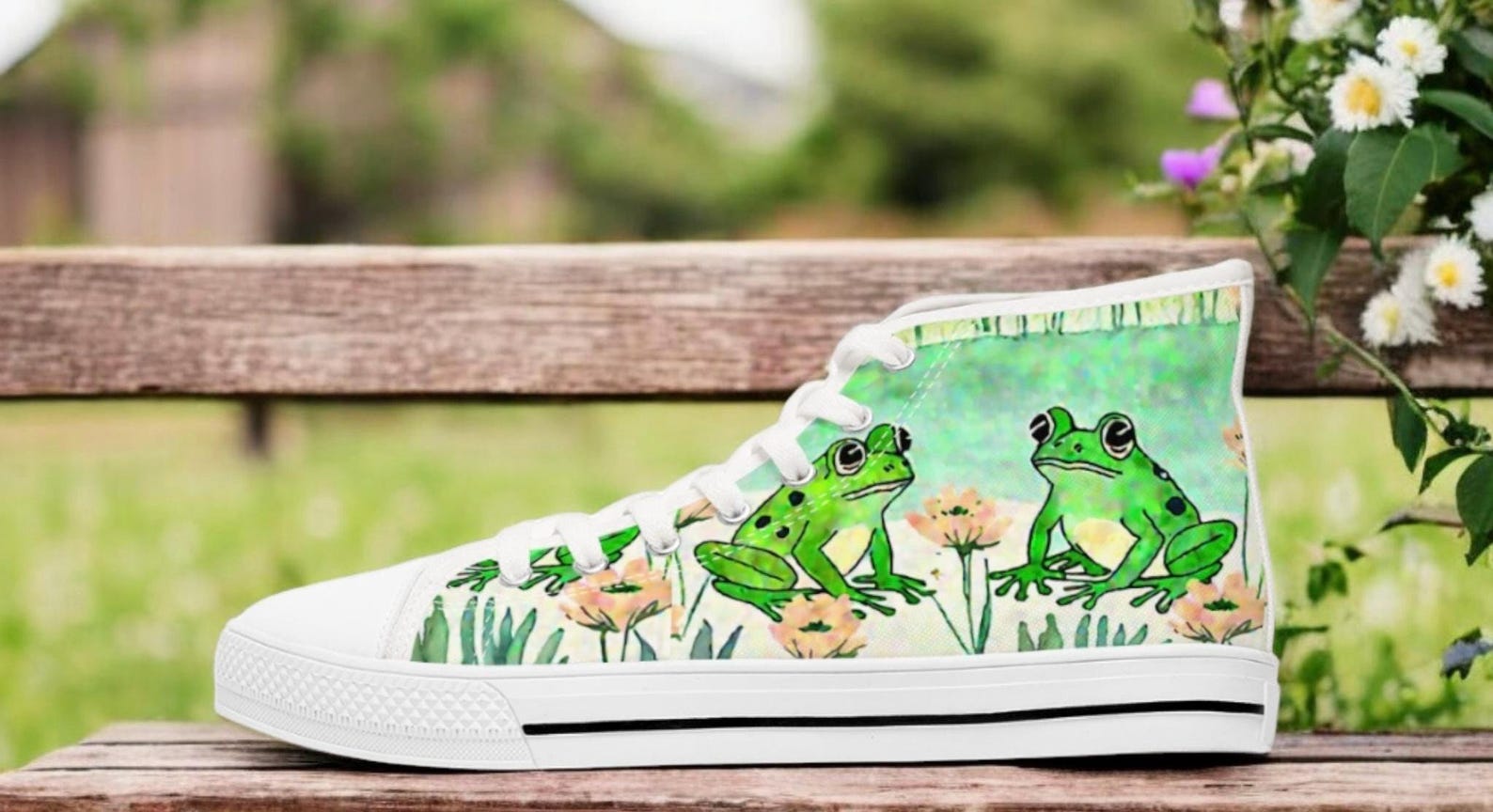 Frog Women's Sneakers, Bullfrog Artwork Design, Cute High Top Shoes ...