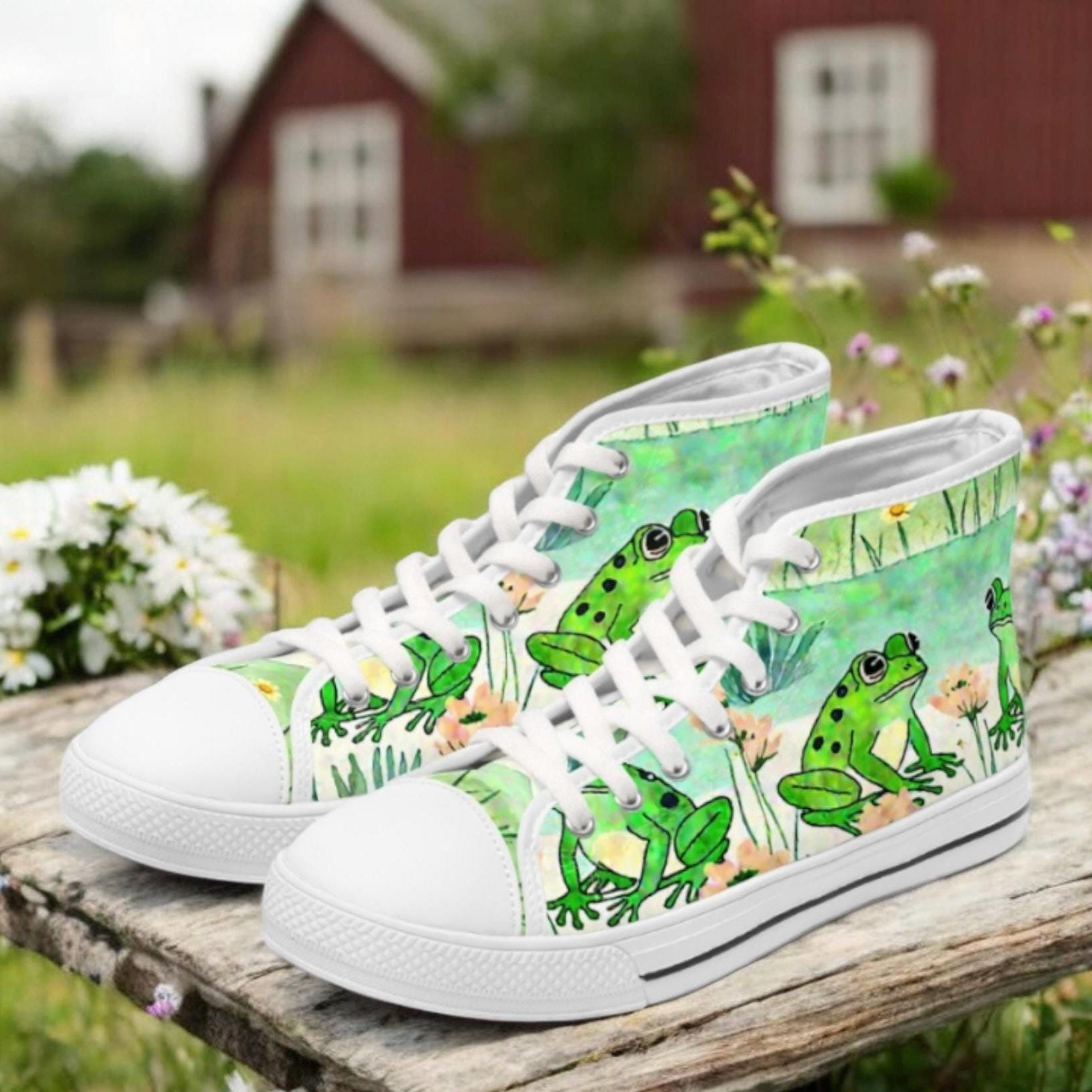 Frog Women's Sneakers, Bullfrog Artwork Design, Cute High Top Shoes ...