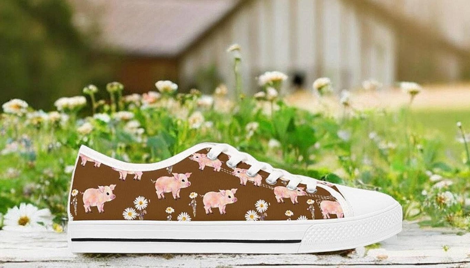 Pink Baby Pigs Low Top Sneakers, Farm Animal Art Shoes, Cute Pig ...