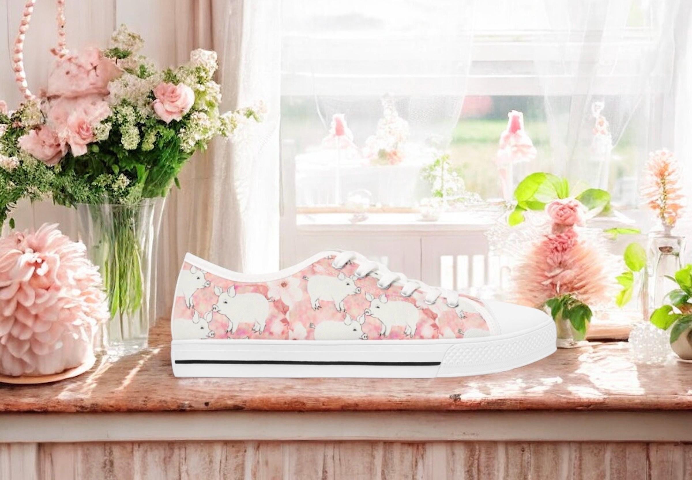 Pink Pig Sneakers Women’s Canvas Shoes, Cute Pastel Piggy Floral Low ...