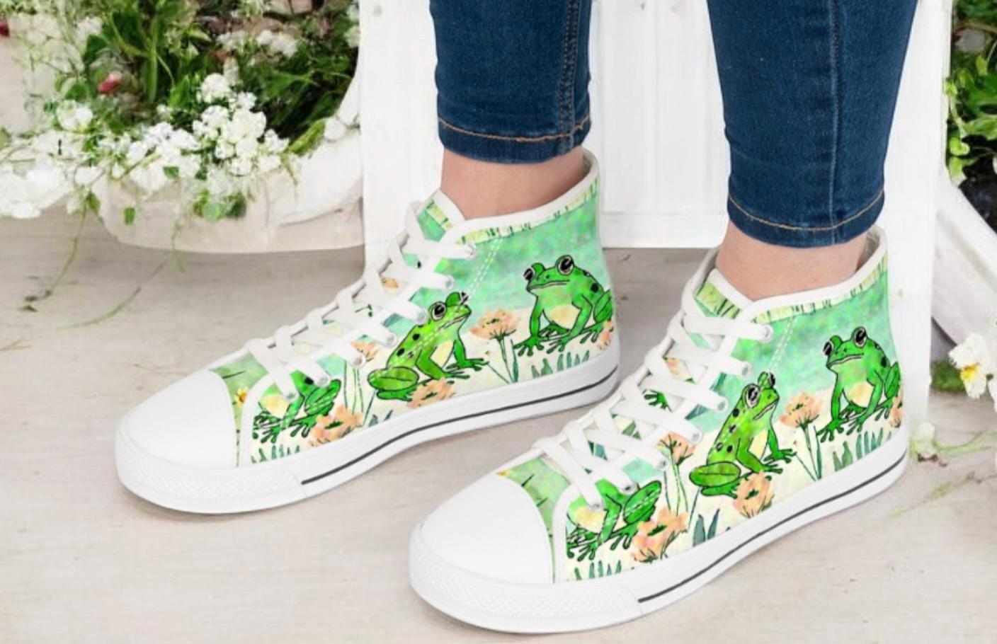 Frog Women's Sneakers, Bullfrog Artwork Design, Cute High Top Shoes ...