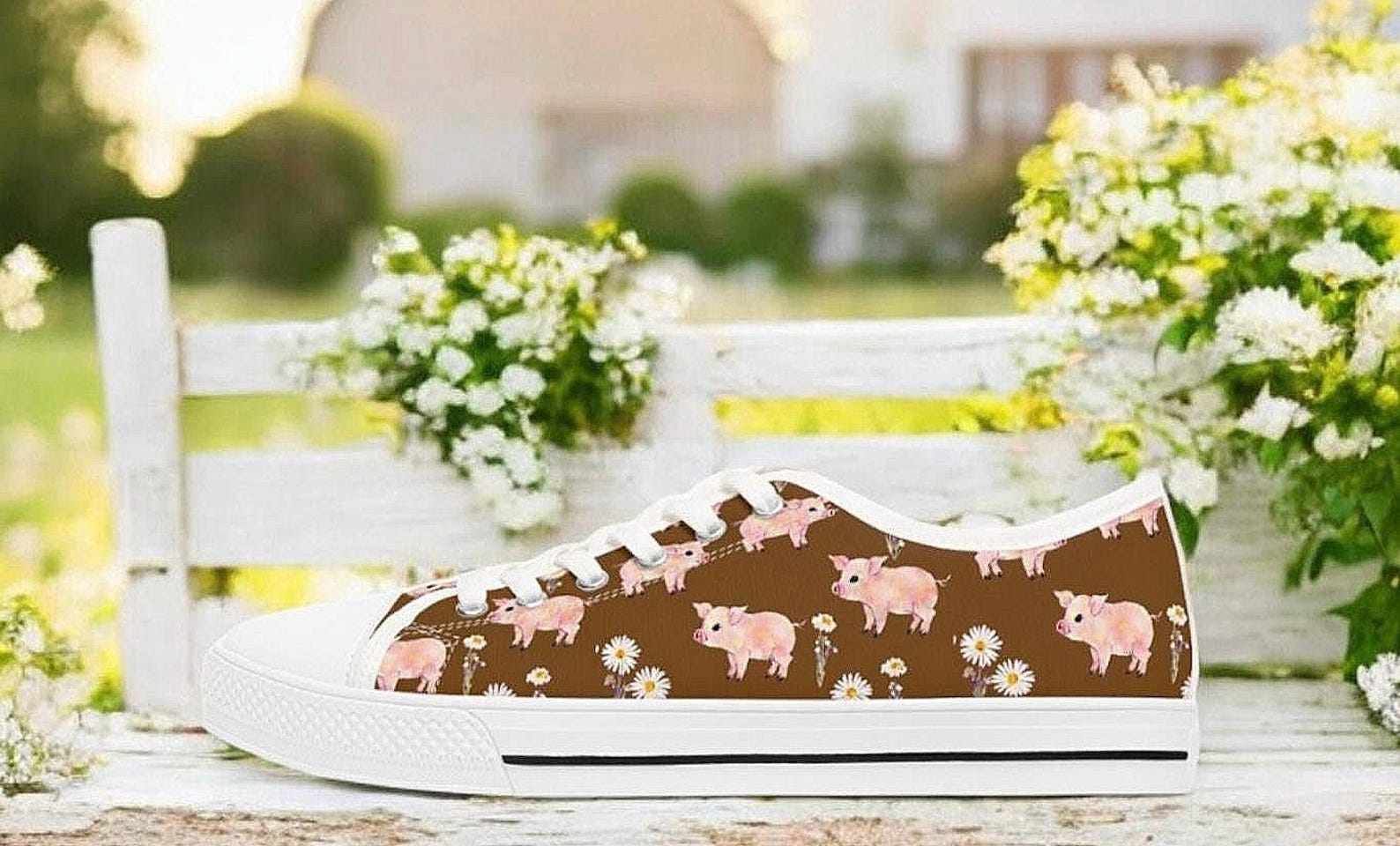Pink Baby Pigs Low Top Sneakers, Farm Animal Art Shoes, Cute Pig ...