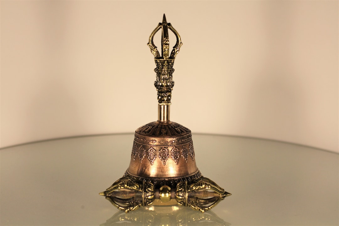 Tibetan Bell & Vajra, Bronze Ghanta Drilbu Set - Etsy UK