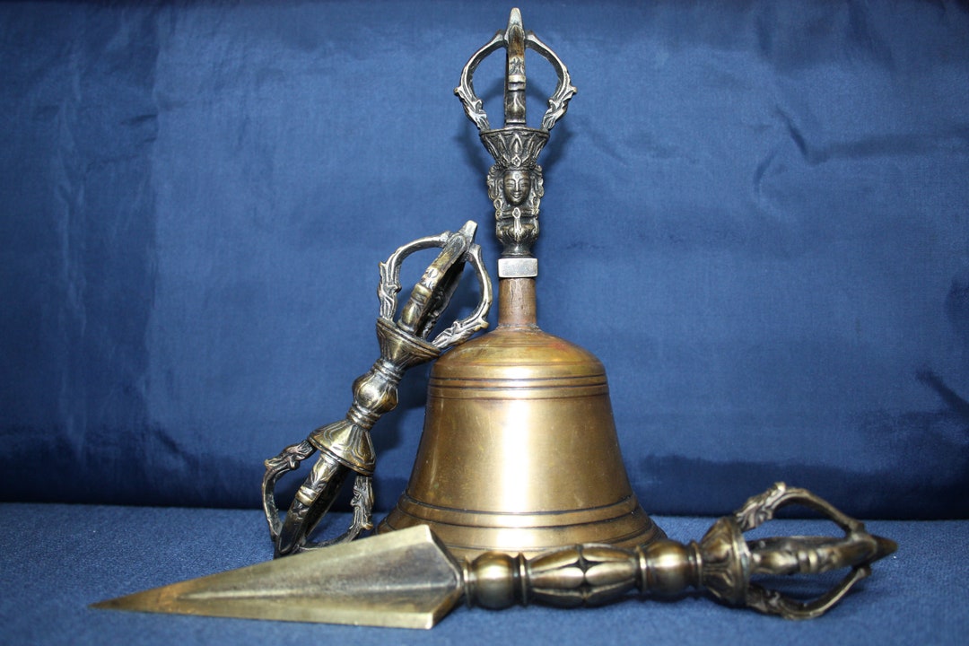 Buddhist Altar Vajra Dorje Drilbu Phurba, Six Petal Lotus. Bell Bronze ...