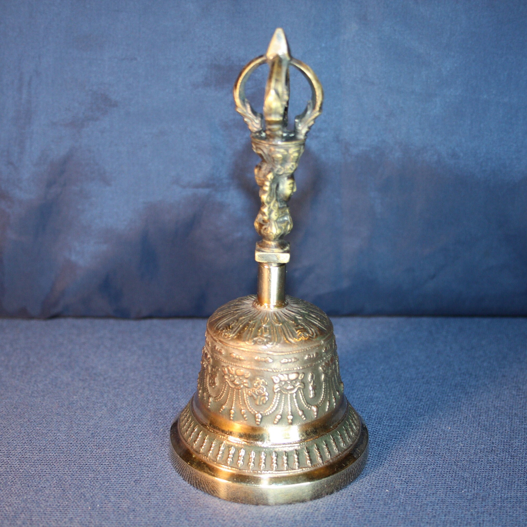 Buddhist Altar Bell, Ghanta, Drilbu 6 Inch - Etsy