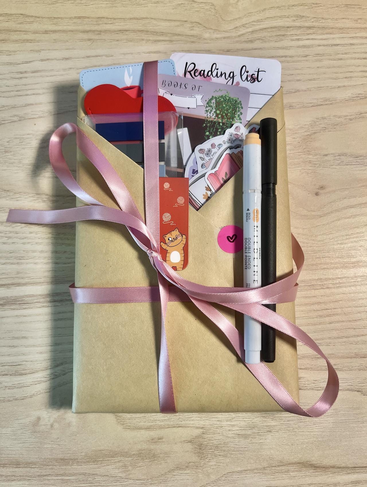 Blind Date With A Book, Gift for Book Lover, Gift for Reader, Bookish ...