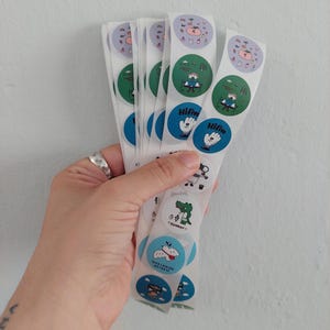 80 X Cute Animal Round Stickers Decals Kids Cartoon Animation Figures 2 ...