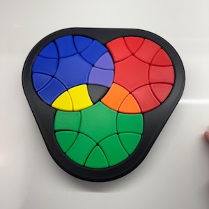 Hex Shaper Puzzle - Rotate Rings to Match Pattern, Fun for Kids ...