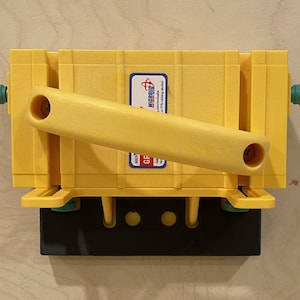 Vertical Wall Mount for MICROJIG GRR-GRIPPER 3D Push Block - Organize ...