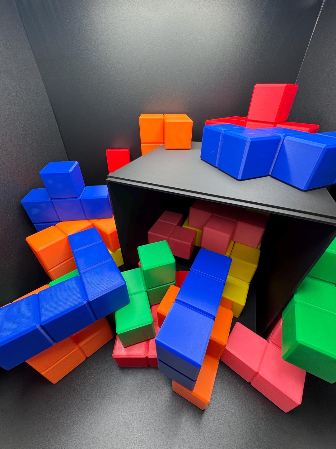 Dorian Cube Puzzle - 25 Unique Pentacube Pieces, 3D Brain Teaser, Fun ...