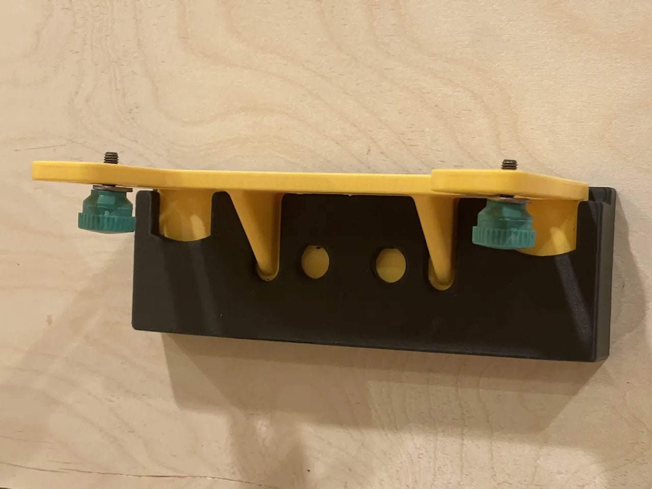 Vertical Wall Mount for MICROJIG GRR-GRIPPER 3D Push Block - Organize ...
