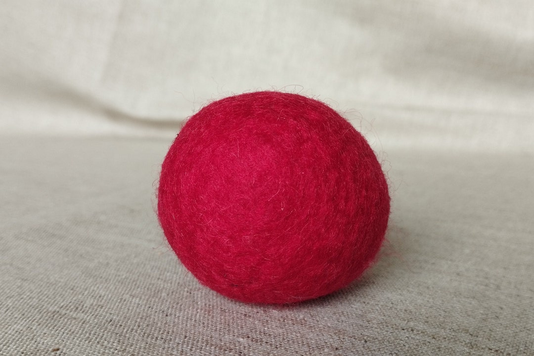 CALM BALL Red Soft and Squishy Felted Wool Balls for Cats and People 5 ...