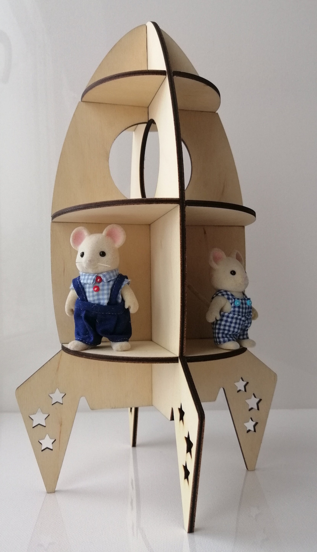 Wooden Laser Cut Toy Rocket Shelf, Spaceship Rocket for Kids, Astronaut ...