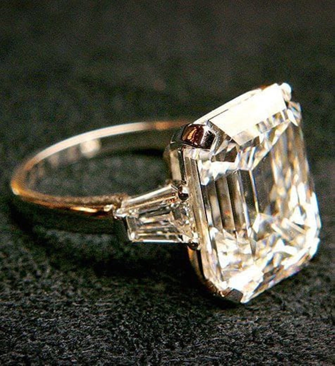 Emerald With Tapper Baguette Cut CZ Stone Ring, Three Stone Wedding ...