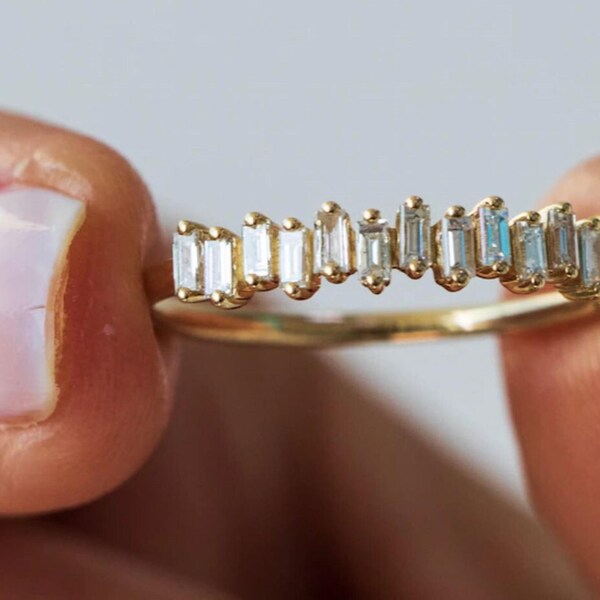Staggered - Etsy