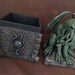 Figura De Cthulhu En Altar, Mini Caja Altar Del Dios Primigenio Cthulhu ...