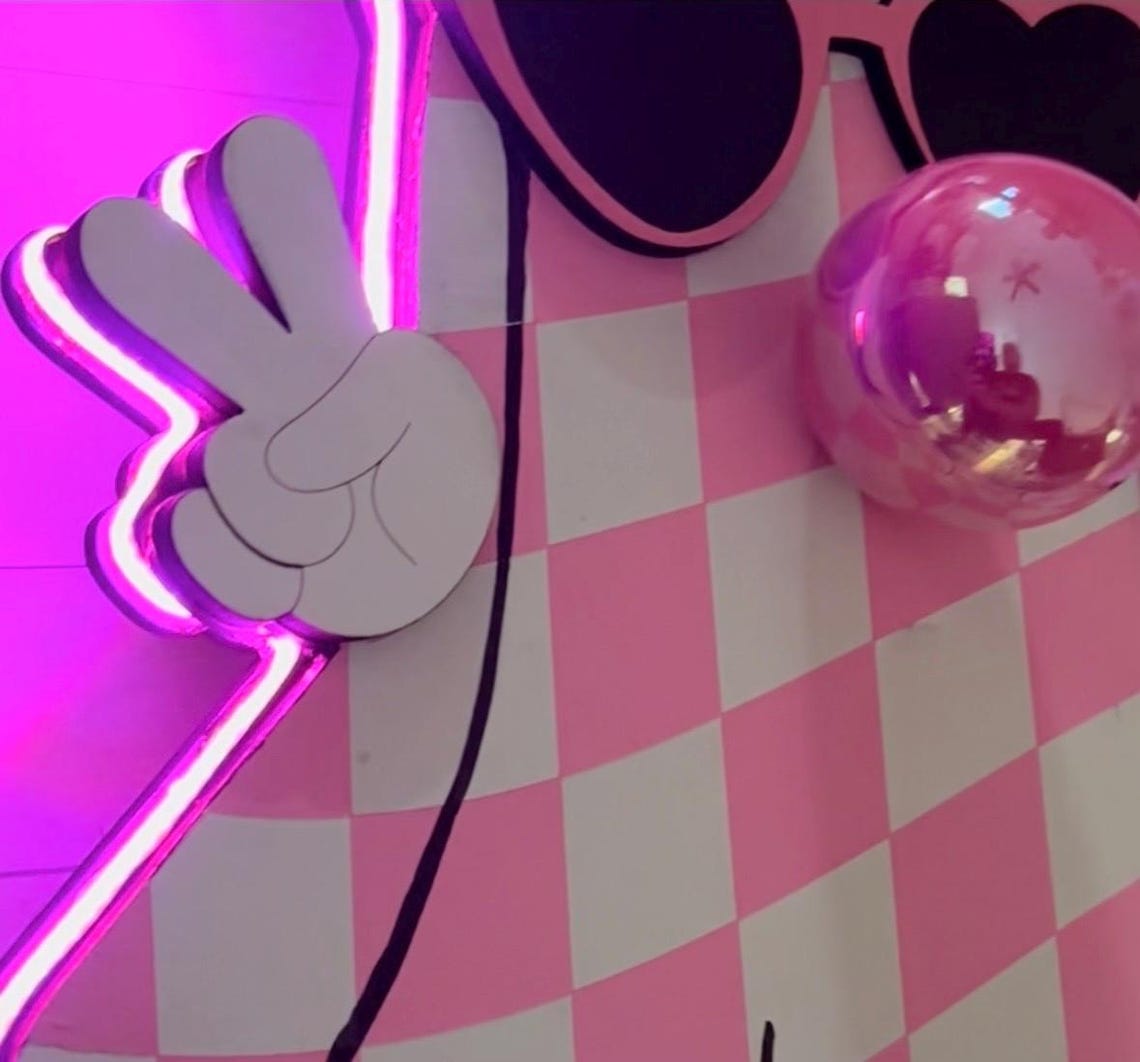 Pink LED Ghost Wreath Attachment or Shelf Decor | Bubblegum Ghost ...