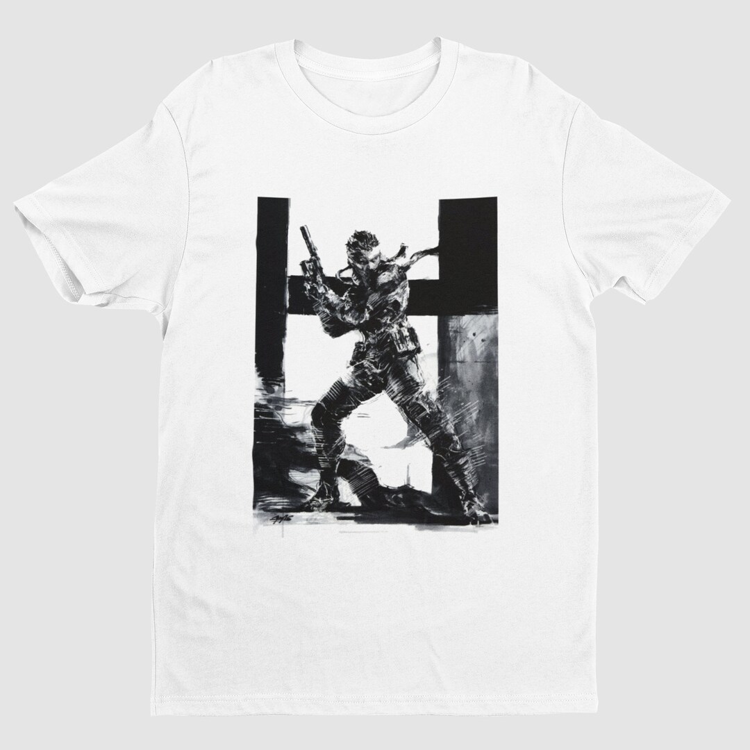 Solid Snake T-shirt: MGS Black and White Key Art, Unisex Gamer Tee - Etsy