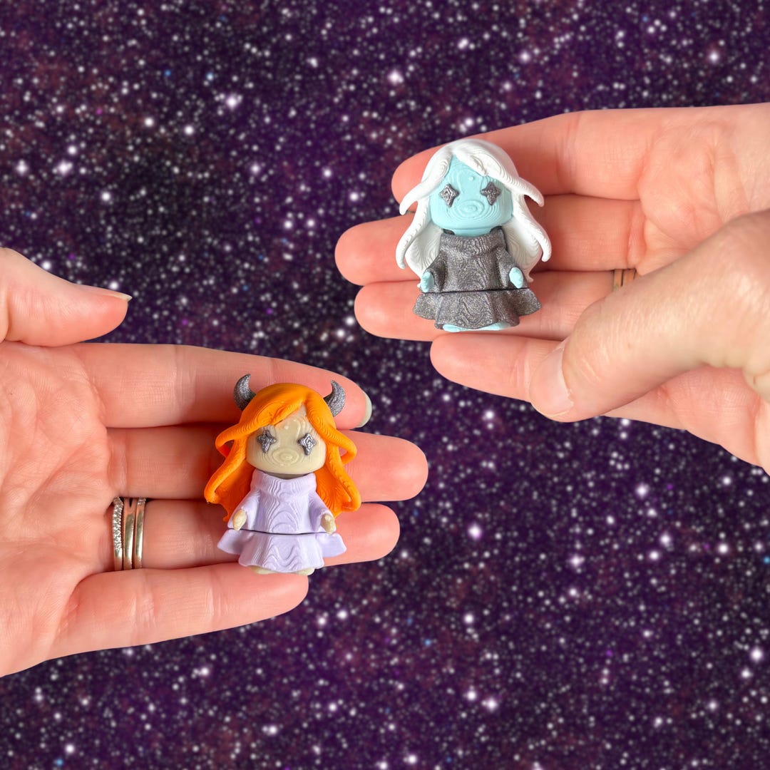 3D Printed Cosmos Chibi Fidget - Spooky Galaxy Girls Fidgets - Sparkly ...