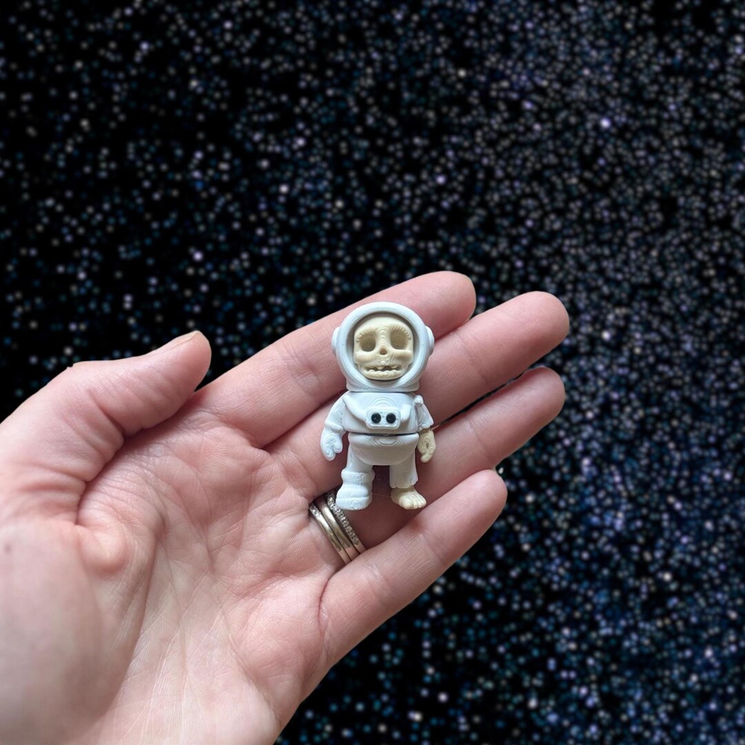 Mini Astronaut Skeleton Fidget Toy - Mini Astronaut Skeleton Sensory ...