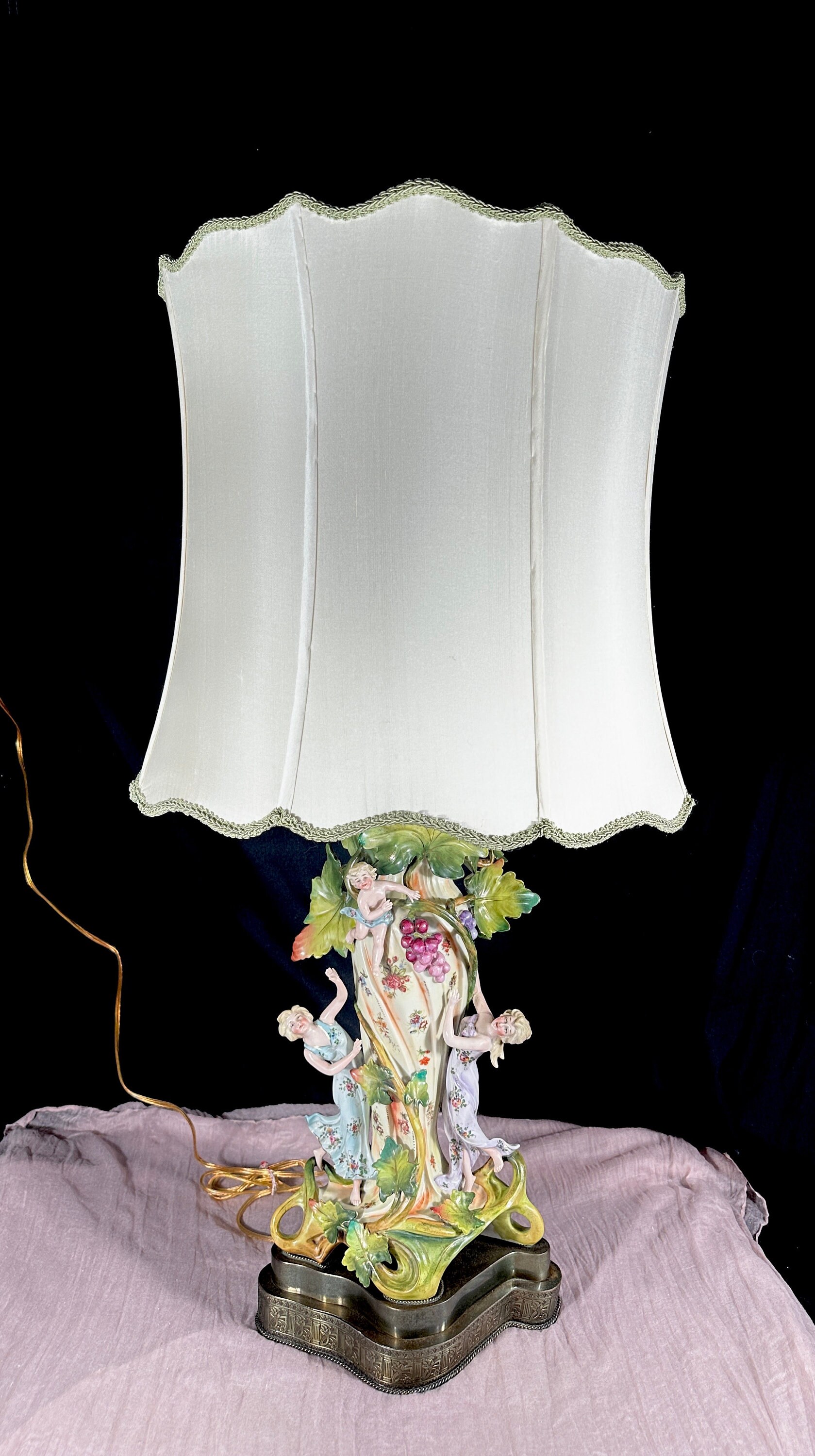Antique Capodimonte Style Figural Porcelain Lamp With Gilded Base ...