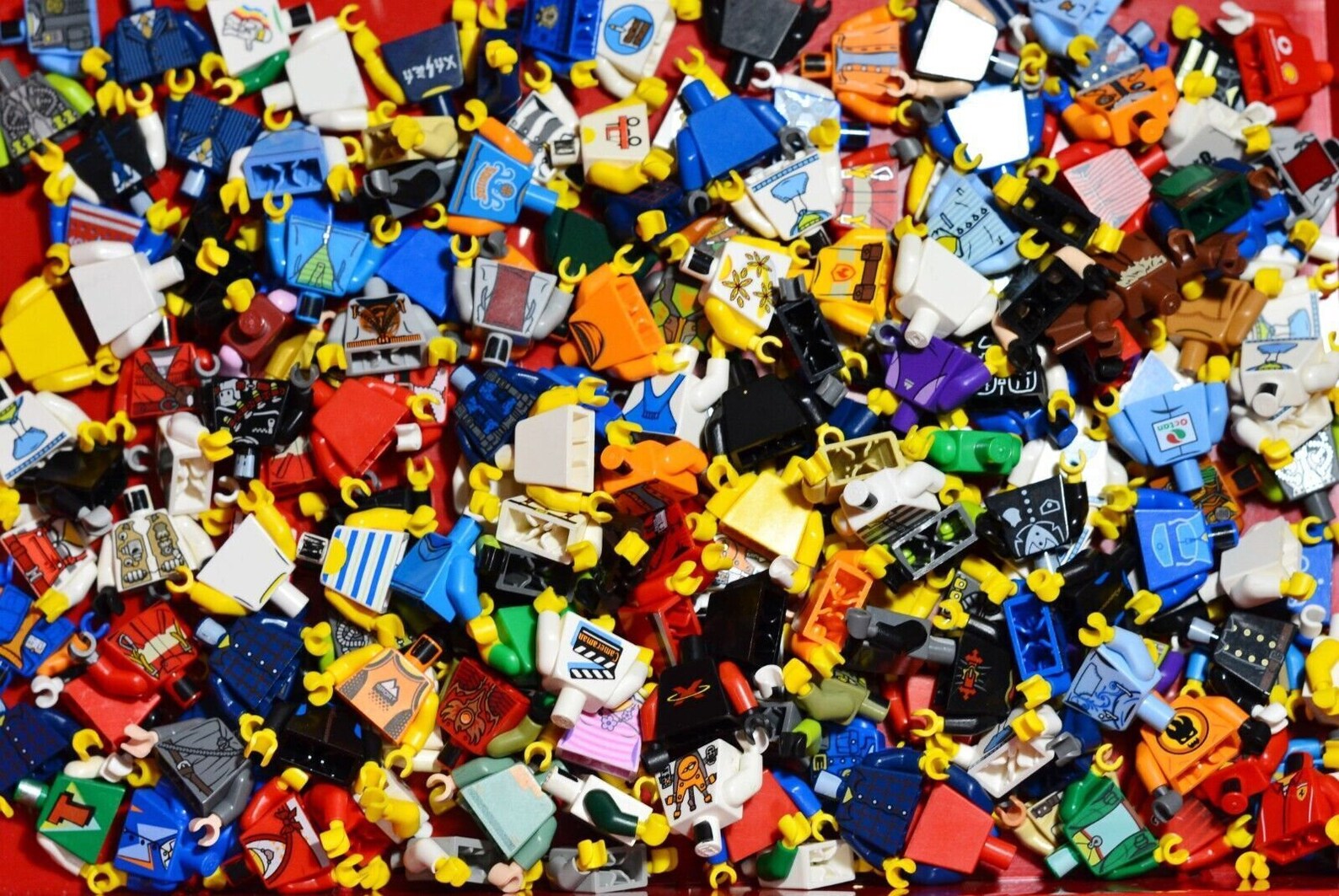 Lego Minifigure Parts Lot (you Pick) Hair Torso Legs Helmet Hat Bulk ...