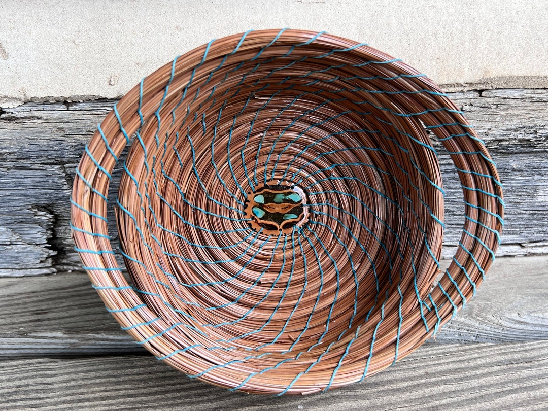 Pine Needle Basket With Turquoise Inlaid Black Walnut Slice, Neat Coiling With Turquoise Linen ...