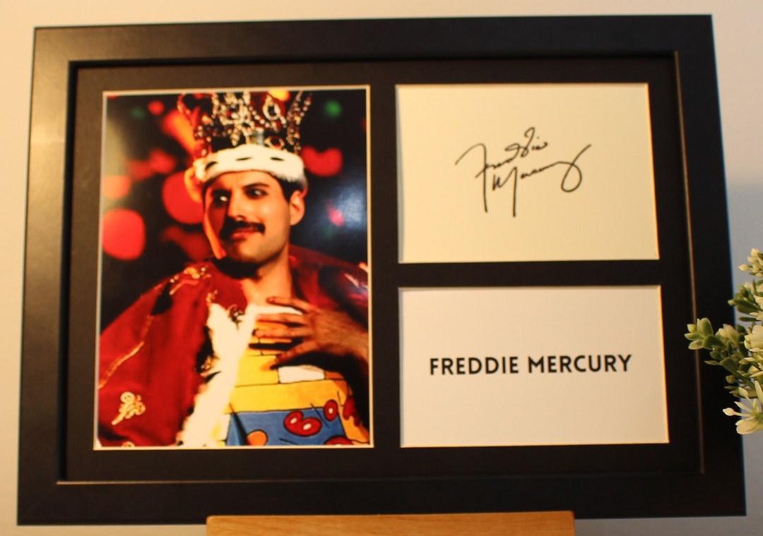 FREDDIE MERCURY AUTOGRAPH Framed A4 / Elegant Display queen Memorabilia. - Etsy