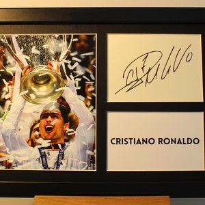 CRISTIANO RONALDO AUTOGRAPH Framed A4 / Signed Display- Memorabilia ...