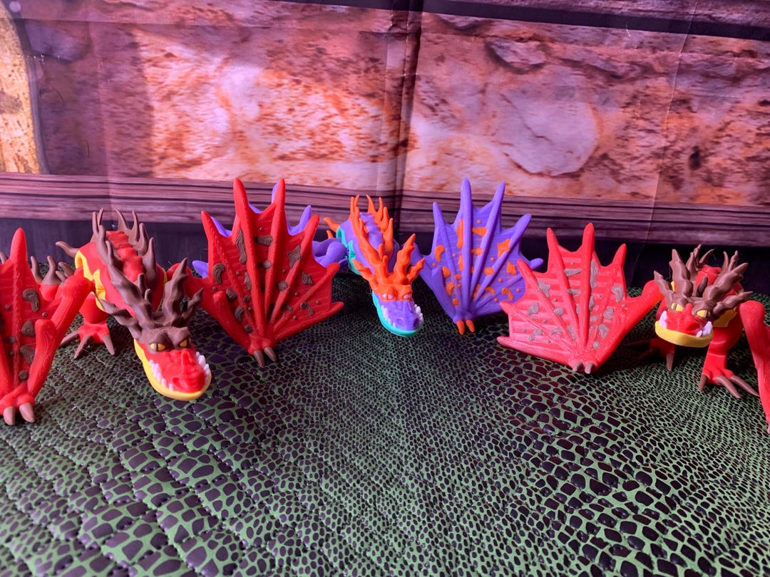 3D Printed Monstrous Nightmare hook Fang Dragon - Etsy