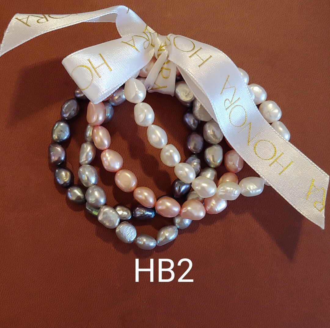 Honora Pearl Bracelet Set - Etsy