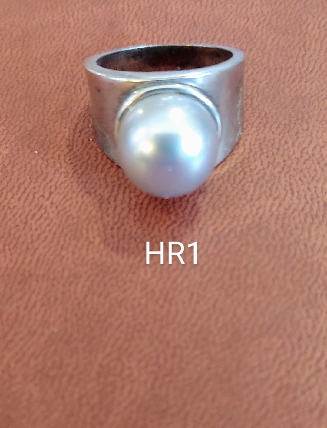 Honora Gray Pearl Ring - Etsy