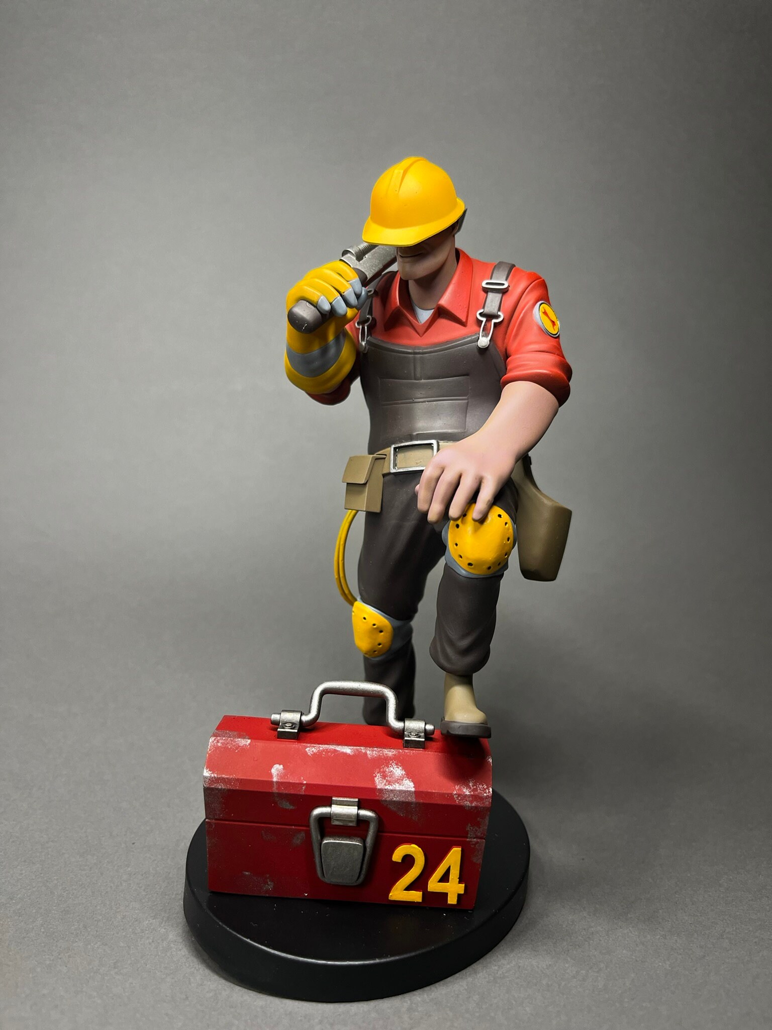Team Fortress 2 Engineer Figurine - Etsy