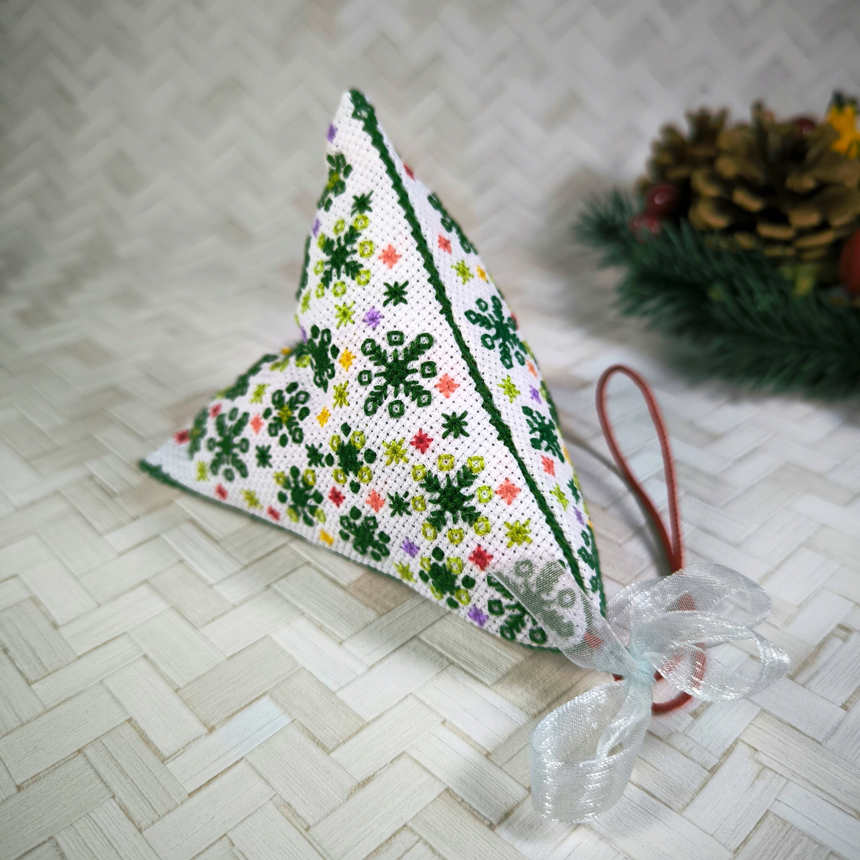 Pyramid Triangle Christmas Tree Cross Stitch Ornament Biscornu ...
