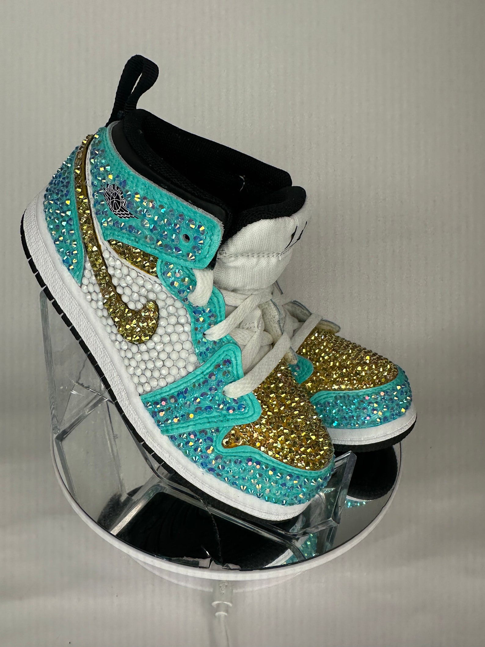 Custom Rhinestone Jordan 1 Mids – Blinged Sneakers, Any Colors - Etsy