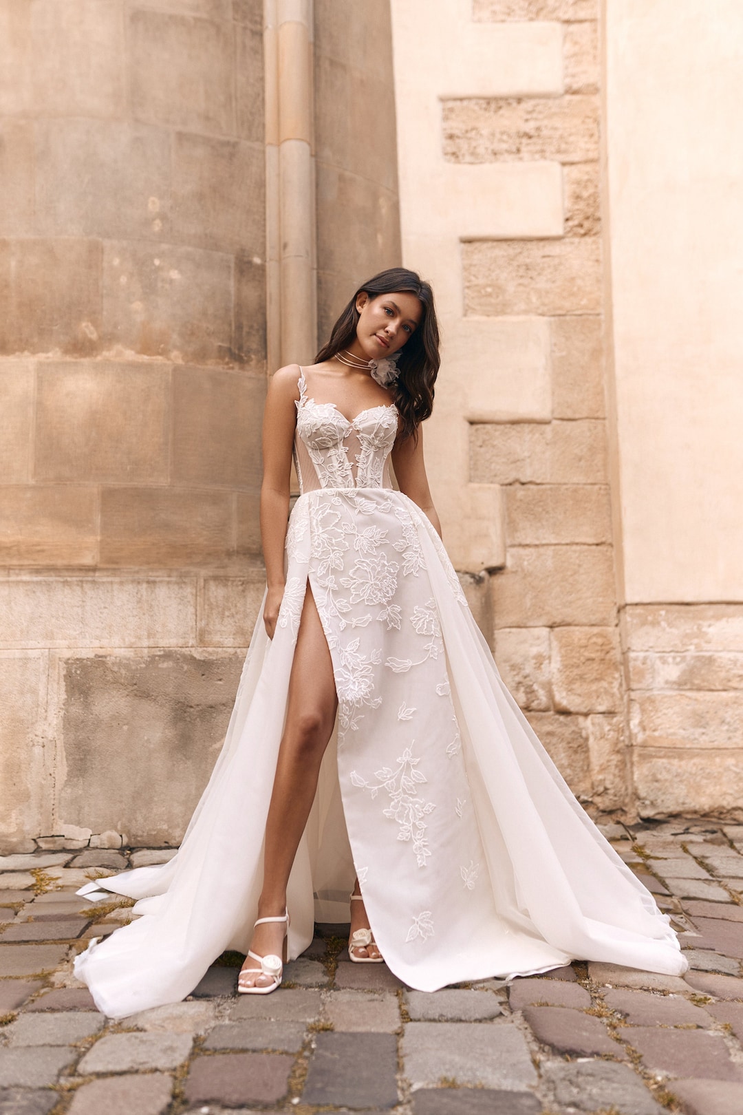 A-line Lace Basque Waist Wedding Dress, Floral Lace Applique Gown, Drop ...
