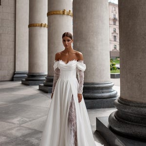 Chic Stylish Lace Wedding Dress, Lace Leg Slit Wedding Dress, Basque ...