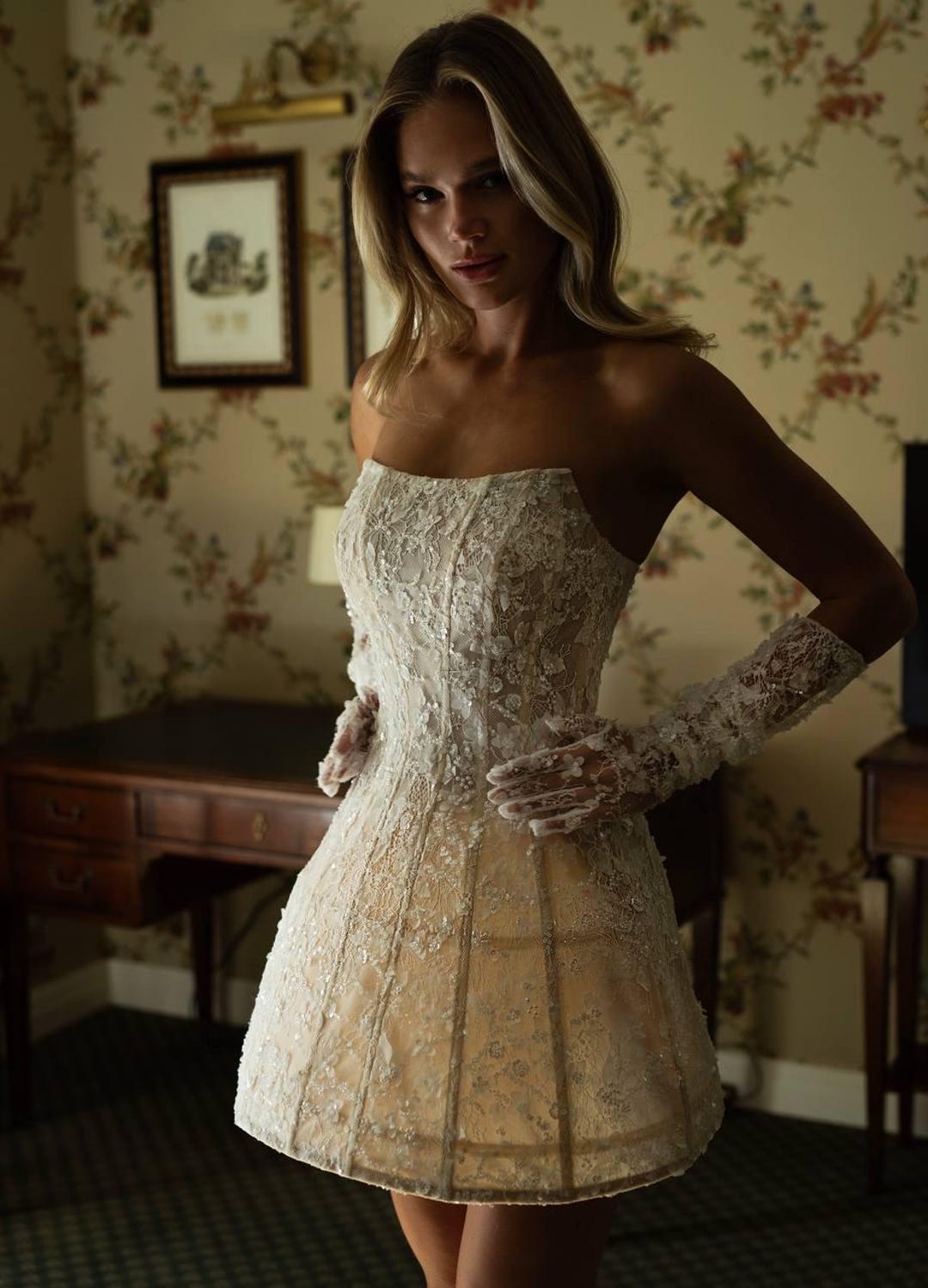 Short Lace Corset Wedding Dress, Mini Second Look Dress, 3D Floral Lace ...