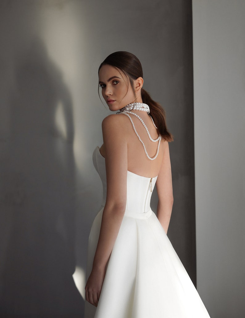 Sheath Mermaid Wedding Dress, Basque Waist, V Corset Wedding Dress ...