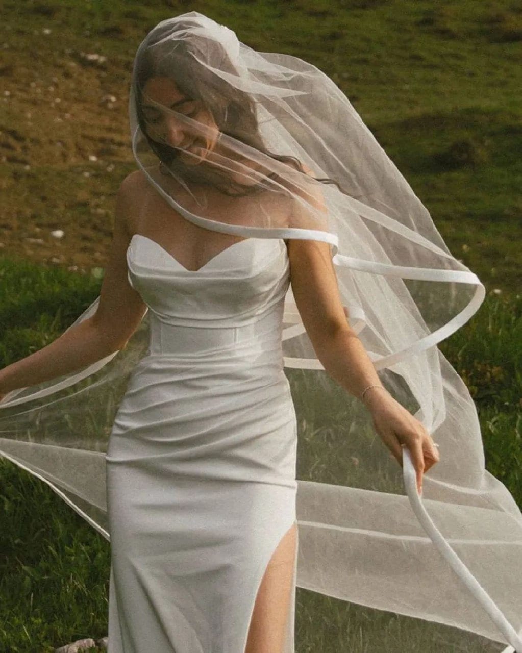 Bridal Veil, Modern Elegant Wedding Veil, Long Sheer Wedding Veil ...