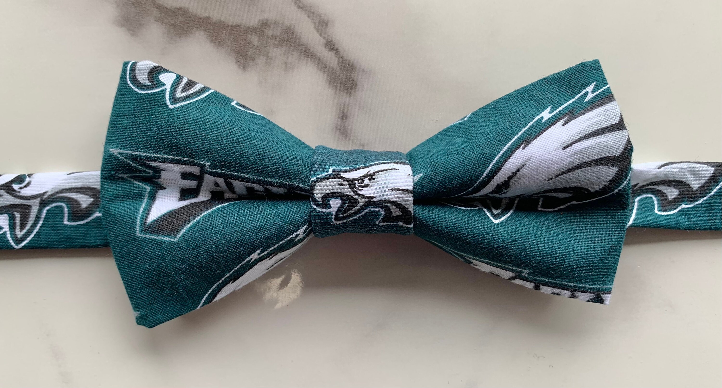 Mens Bow Tie/fly EAGLES FLY Bow Tie - Etsy