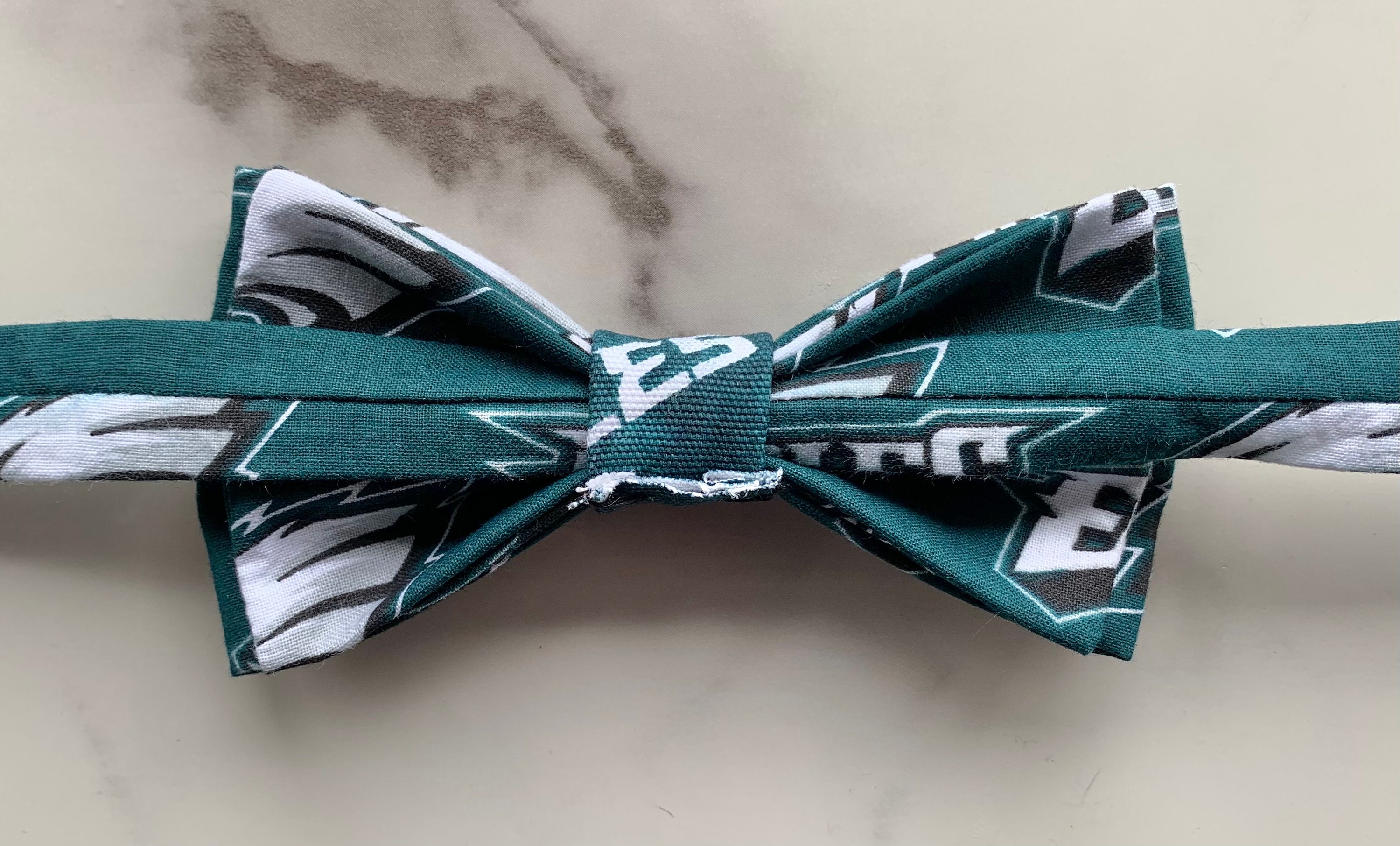 Mens Bow Tie/fly EAGLES FLY Bow Tie - Etsy