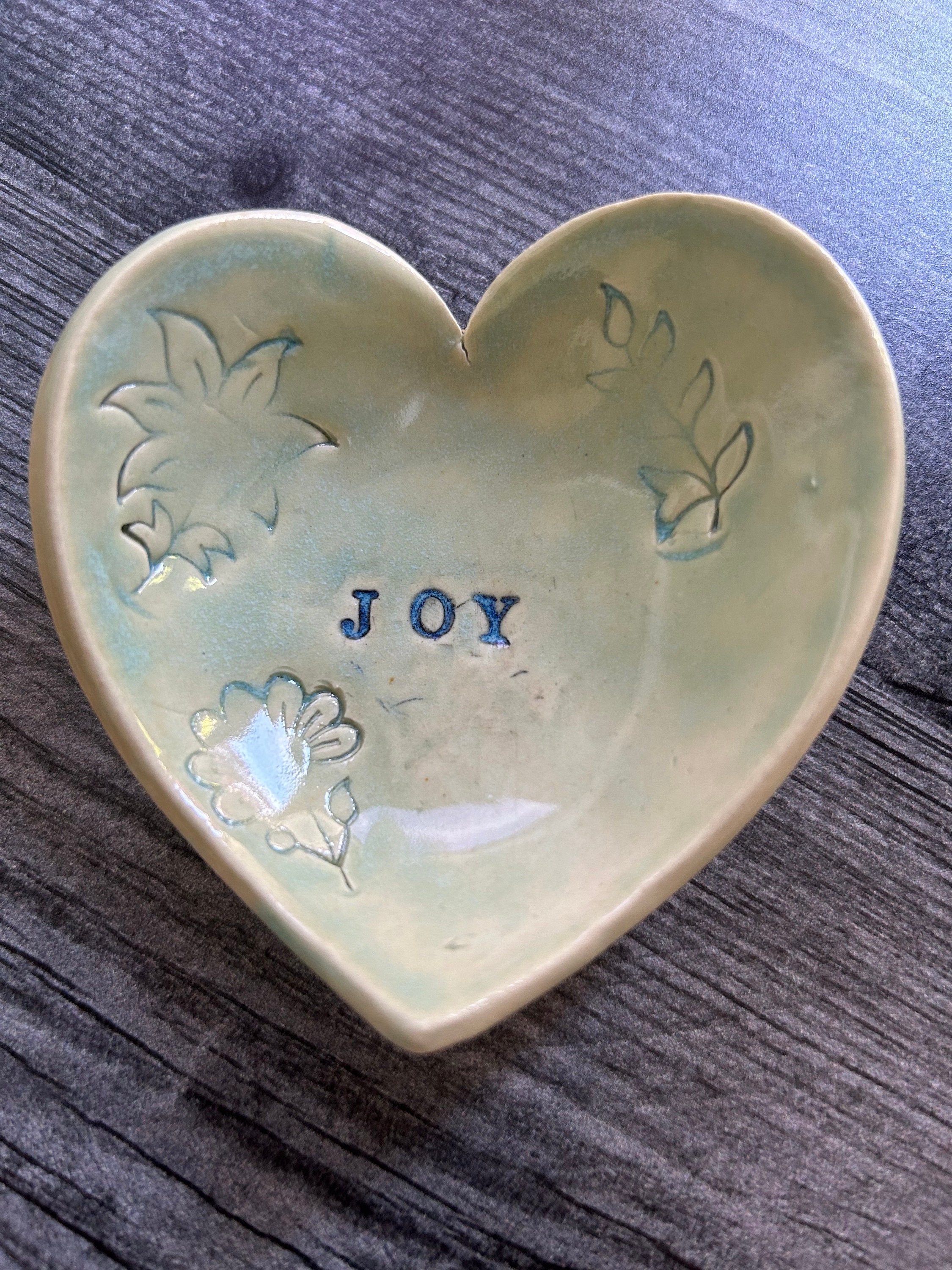 Handmade Ceramic Heart Ring Dish: Trinket Tray, Vibe Jewelry Holder - Etsy