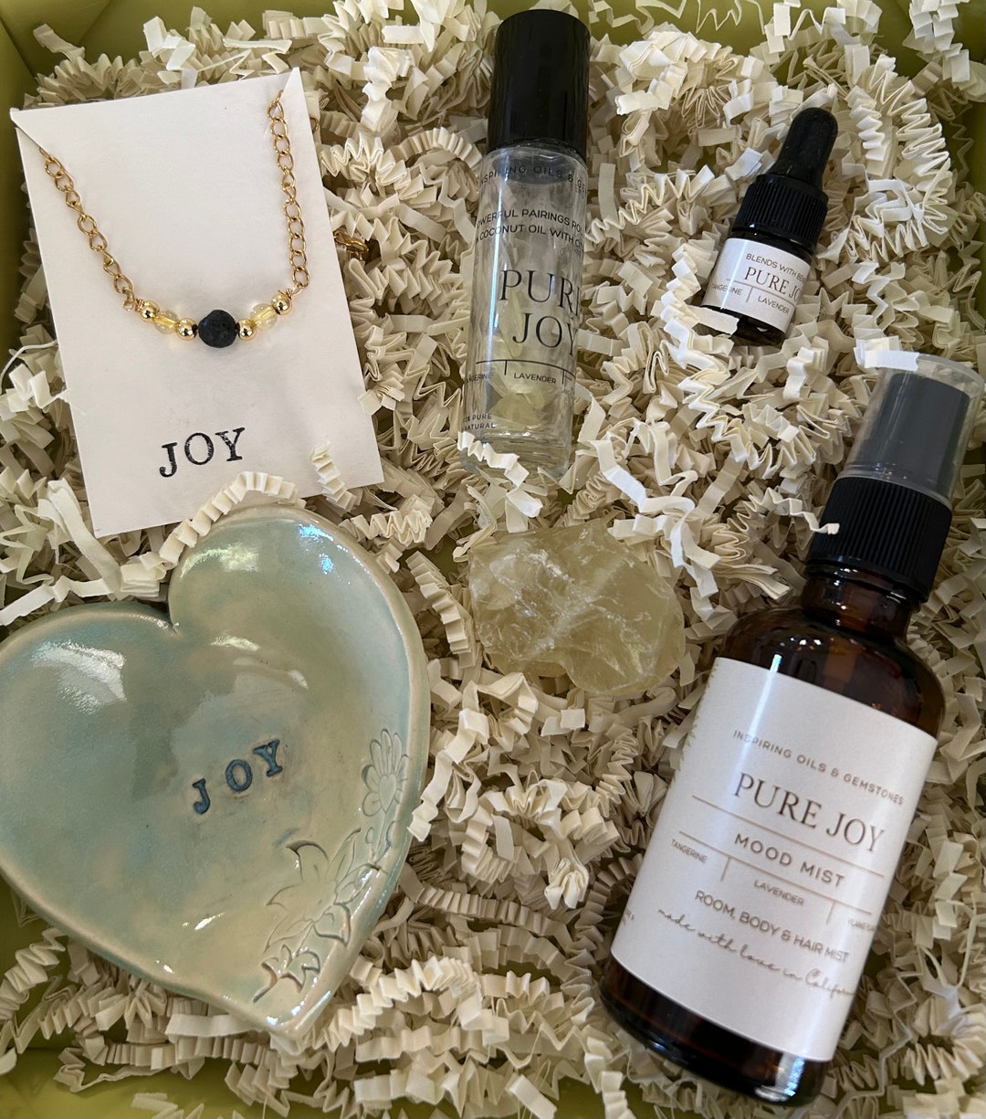 Joy Gift Box With Essential Oil Diffuser Bracelet, Essential Oil Blends ...