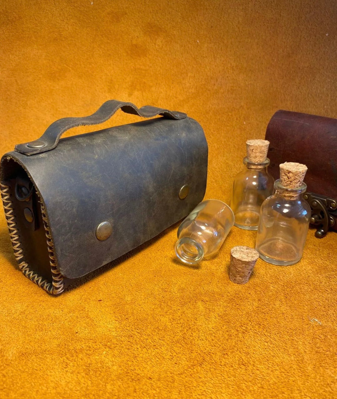 Genuine Leather Showcase Spice Rack, Spice Rack,home Products,living ...