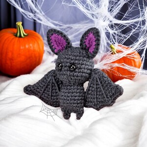 Plush Bats Crochet Pattern, Amigurumi Bat Pattern, Halloween Bat ...
