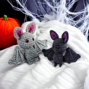 Plush Bats Crochet Pattern, Amigurumi Bat Pattern, Halloween Bat ...