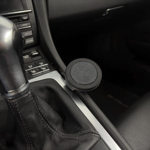 P1labs Phone Mount Compatible With Magsafe for Porsche 911 (991 Gen ...