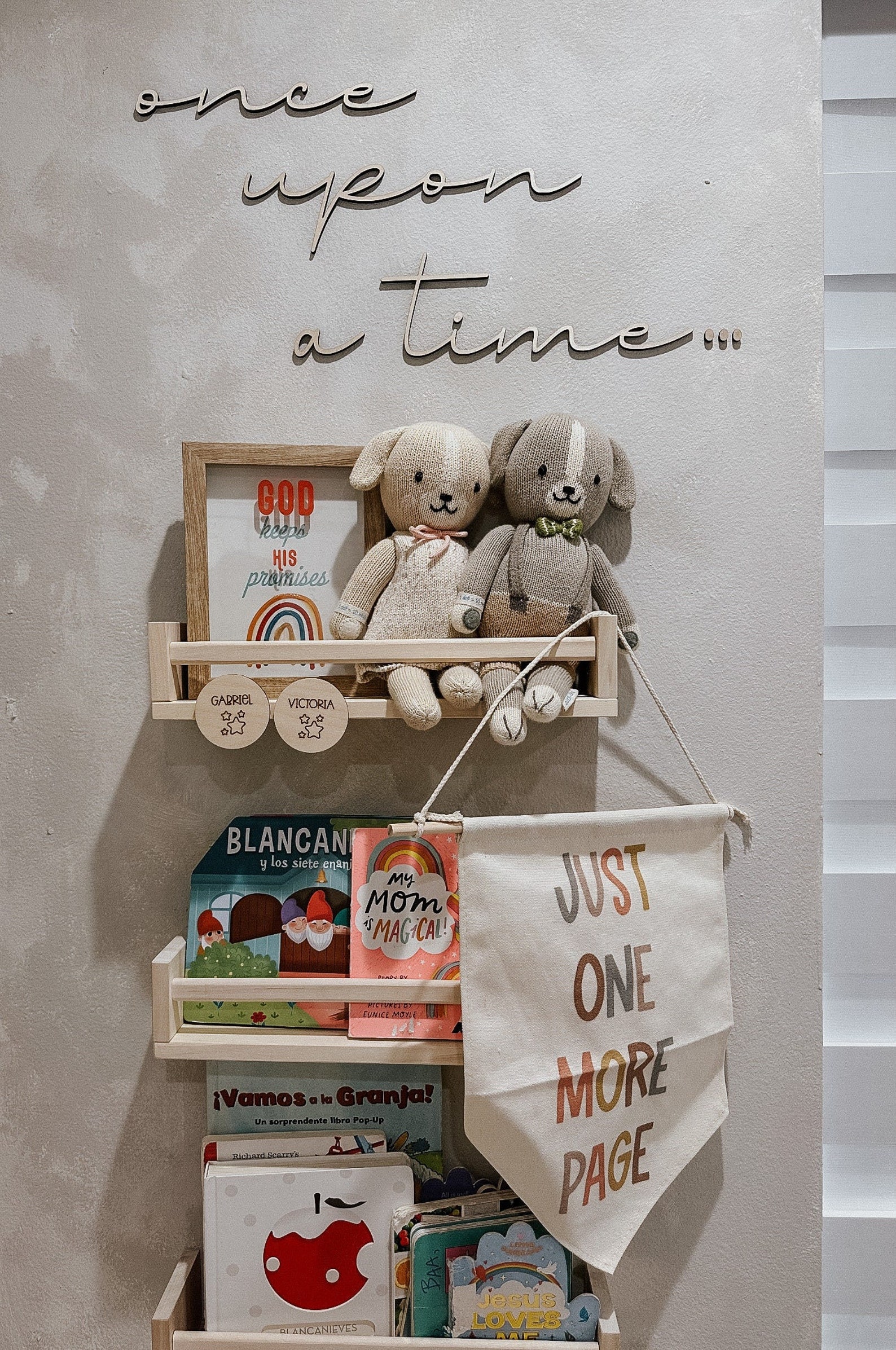 Script Once Upon A Time Sign for Nursery or Playroom - Free 3-5 ...