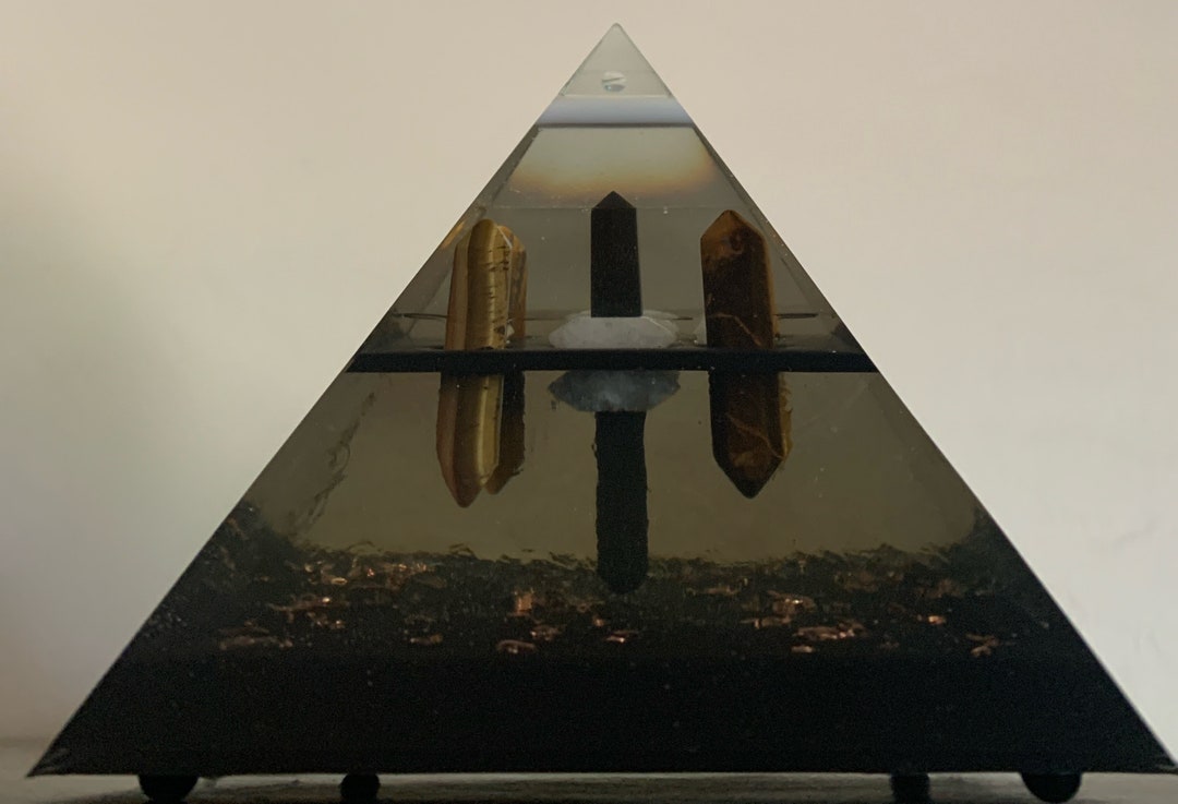 Orgone Pyramid, as Above, so Below This Beautiful, Protective Crystal ...